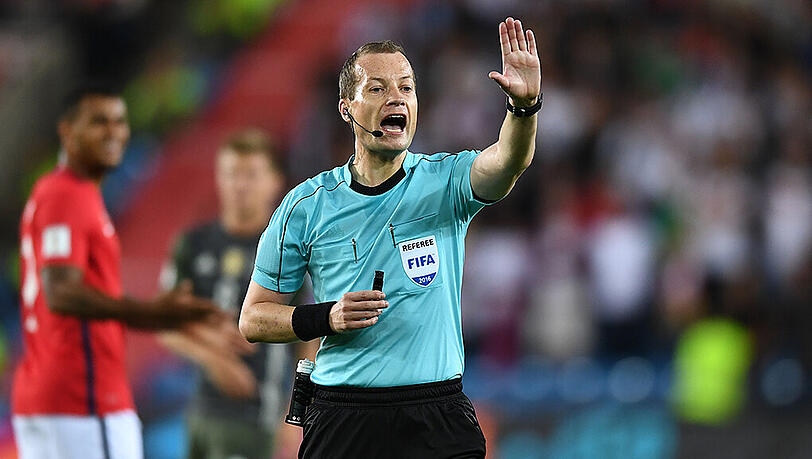 William Collum leitet FC Bayern gegen PSV Eindhoven | Abendzeitung München