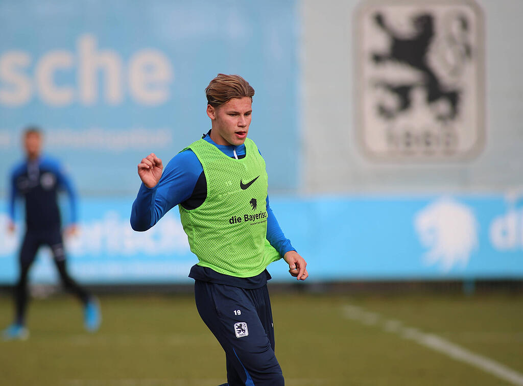 TSV 1860-Stürmer Fynn Lakenmacher mit neuer Frisur: Findet er damit zu ...