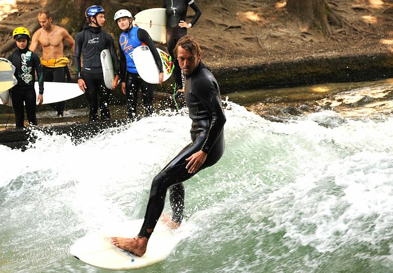 Heißer Ritt auf kühler Welle | Abendzeitung München