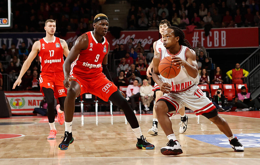 FC Bayern Basketball: Bonga ragt bei Würzburg-Pflichterfolg heraus ...