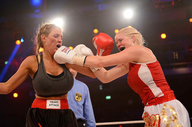 Promi Boxen: Fäuste, Veilchen, Emotionen - das sind die Gewinner ...