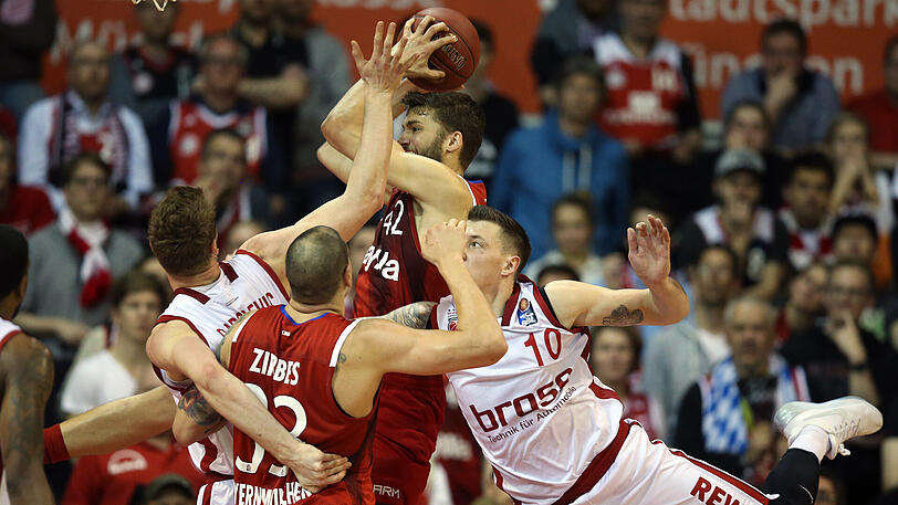 AZ-Interview mit Buschi über FC Bayern Basketball - Frank Buschmann ...