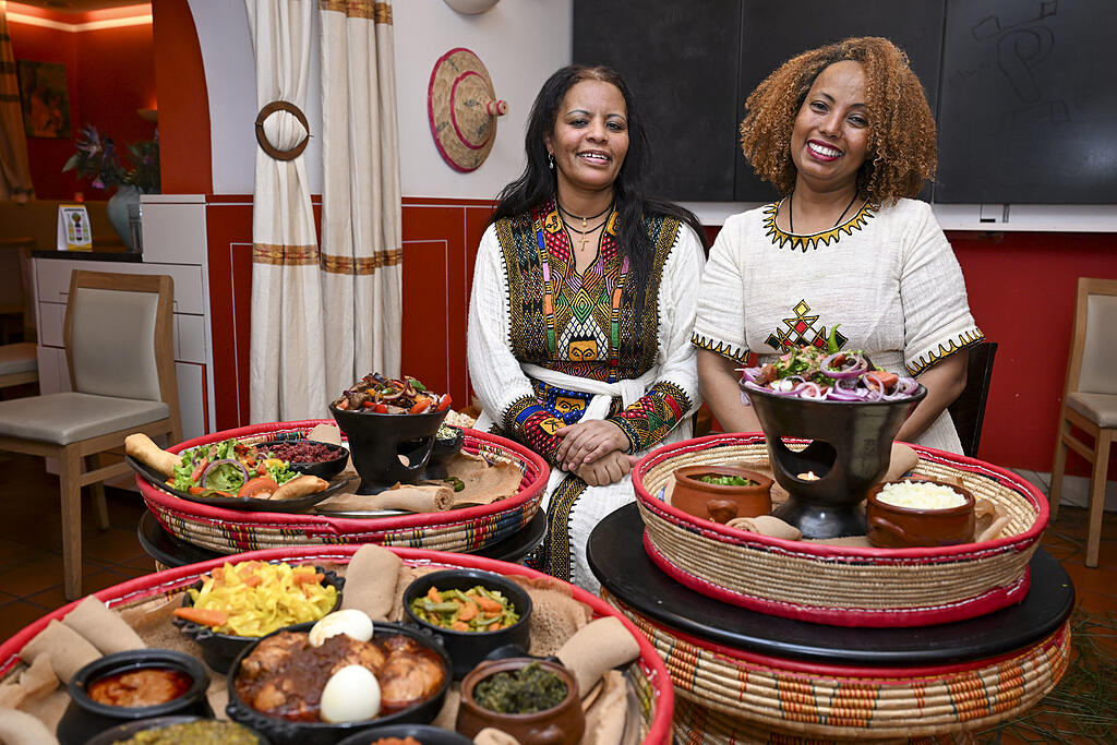 Neues Lokal in München: Tena Adam Kitfo für Veganer und Fleisch-Fans ...