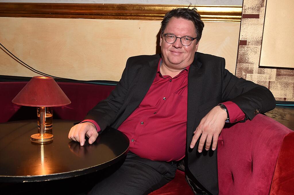 Helmut Schleich: Kritik nach "Blackfacing" in BR-Sendung | Abendzeitung ...