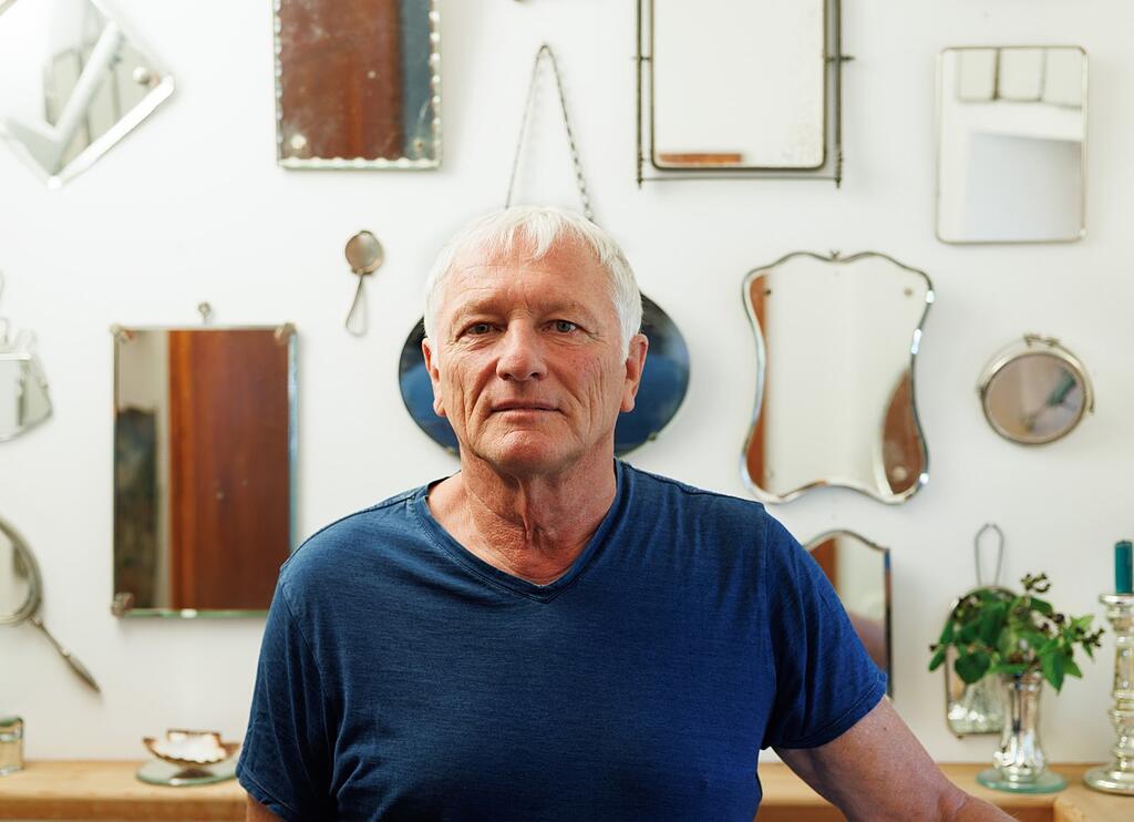 Das Buch "Jeder ist wer" von Josef Brustmann | Abendzeitung München